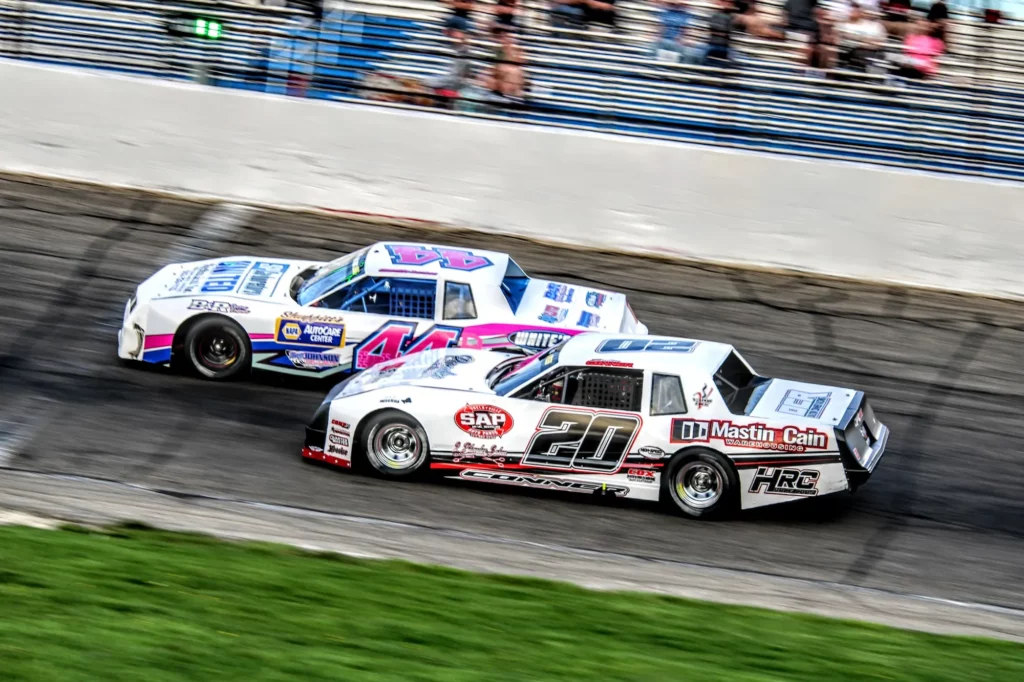 CRA Street Stocks Powered by JEGS Battle in Prestigious “Five Crown ...